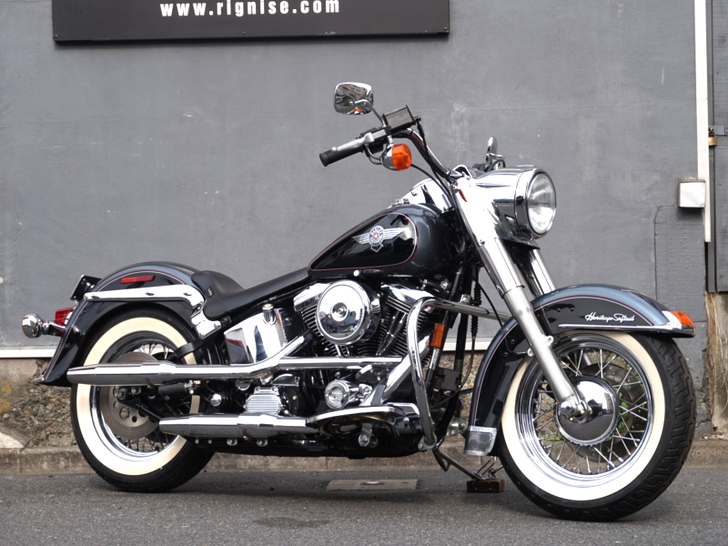 FLSTN ヘリテイジ ソフテイルデラックス ショップDEMO車両 ｜ Rignise(リグニス)