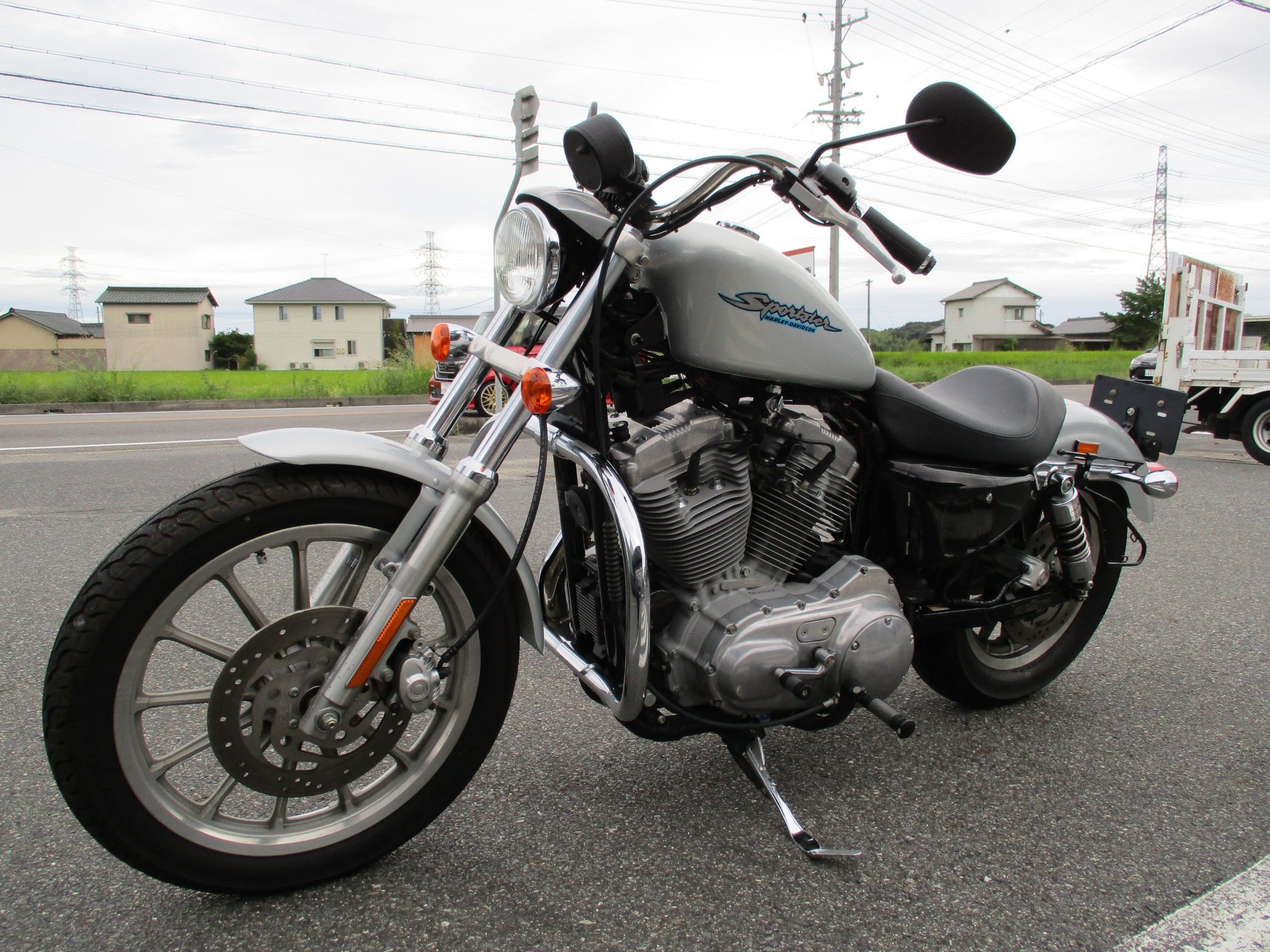 2004 XL883 ローダウンサス装備 ｜ Rignise(リグニス)